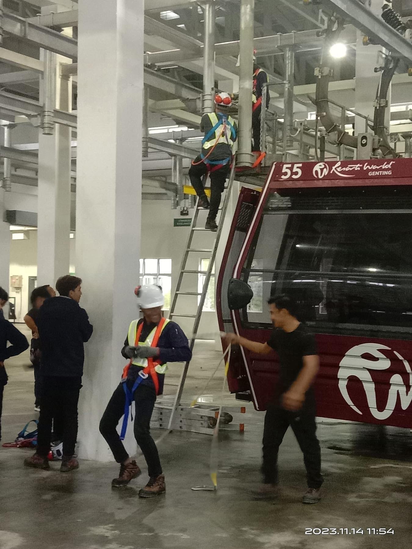 Working at Heights HRD Certified Safety Training - Leading Quantum ...